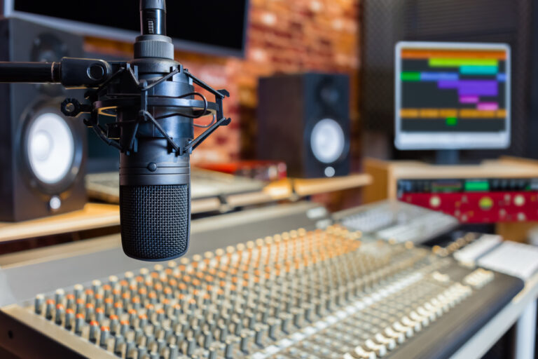 Ecouter Europe 1 en live ou replay : En ligne, à la radio...